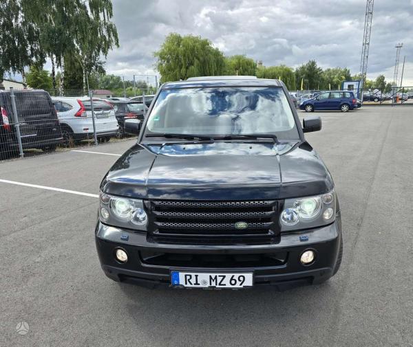 Melns Land Rover Range Rover Sport 2009 Marijampole, ar dzinēja tilpumu 3.63 L un nobraukumu 218 tūkst. km par 4200 €, foto 3 vietnē AUTOMOTO.COM.LV