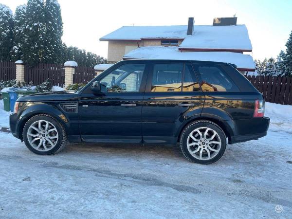 Melns Land Rover Range Rover Sport 2010 Viļņa, ar dzinēja tilpumu 2.99 L un nobraukumu 296 tūkst. km par 6450 €, foto 3 vietnē AUTOMOTO.COM.LV