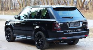Black Land Rover Range Rover Sport 2010 in Petrikaiciai, with an engine capacity of 3.00 L and mileage of 260 thousand km for 7499 €, photo 7 on AUTOMOTO.COM.LV