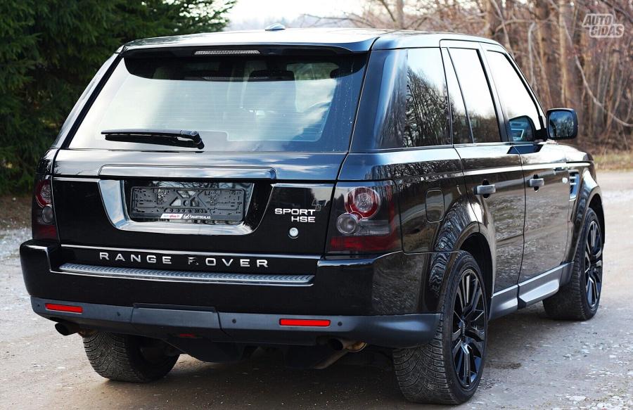 Black Land Rover Range Rover Sport 2010 in Petrikaiciai, with an engine capacity of 3.00 L and mileage of 260 thousand km for 7499 €, photo 11 on AUTOMOTO.COM.LV