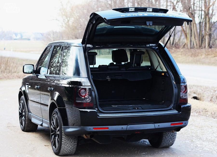 Black Land Rover Range Rover Sport 2010 in Petrikaiciai, with an engine capacity of 3.00 L and mileage of 260 thousand km for 7499 €, photo 13 on AUTOMOTO.COM.LV