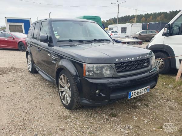 Black Land Rover Range Rover Sport 2010 in Vilnius, with an engine capacity of 3.00 L and mileage of 300 thousand km for 3570 €, photo 2 on AUTOMOTO.COM.LV