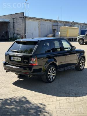 Melns Land Rover Range Rover Sport 2010 Rīga, ar dzinēja tilpumu 3.00 L un nobraukumu 302 tūkst. km par 9490 €, foto 4 vietnē AUTOMOTO.COM.LV
