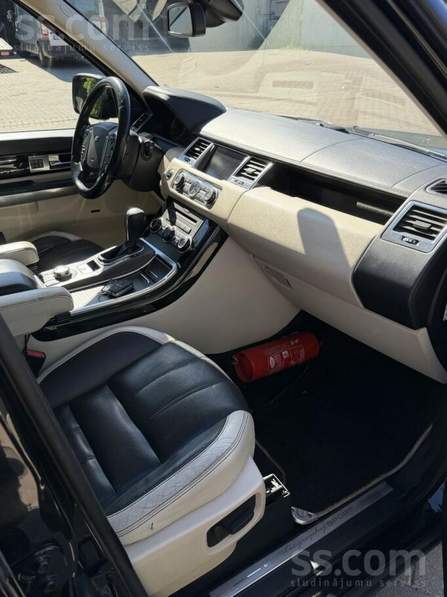 Melns Land Rover Range Rover Sport 2010 Rīga, ar dzinēja tilpumu 3.00 L un nobraukumu 302 tūkst. km par 9490 €, foto 17 vietnē AUTOMOTO.COM.LV