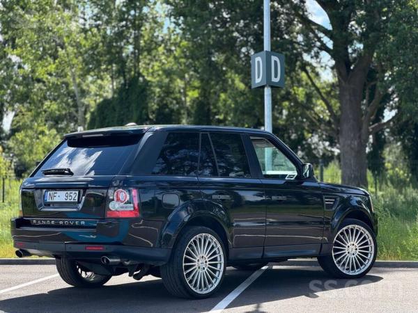 Melns Land Rover Range Rover Sport 2010 Rīga, ar dzinēja tilpumu 3.00 L un nobraukumu 345 tūkst. km par 8490 €, foto 2 vietnē AUTOMOTO.COM.LV