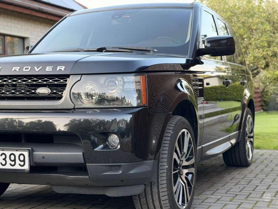 Black Land Rover Range Rover Sport 2010 in Vilnius, with an engine capacity of 2.99 L and mileage of 268 thousand km for 7770 €, photo 15 on AUTOMOTO.COM.LV