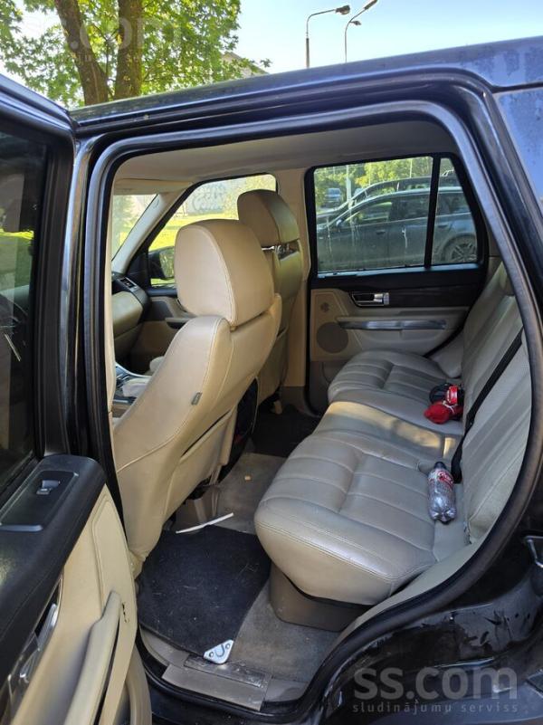 Melns Land Rover Range Rover Sport 2010 Jūrmala, ar dzinēja tilpumu 3.00 L un nobraukumu 348 tūkst. km par 3000 €, foto 8 vietnē AUTOMOTO.COM.LV