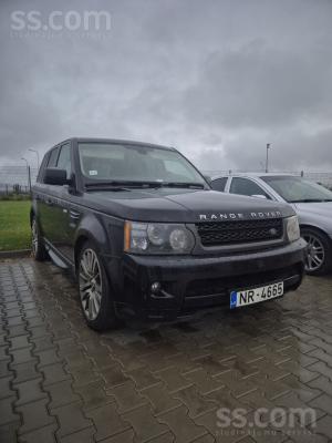 Black Land Rover Range Rover Sport 2010 in Rezekne, with an engine capacity of 3.00 L and mileage of 251 thousand km for 3000 €, photo 3 on AUTOMOTO.COM.LV