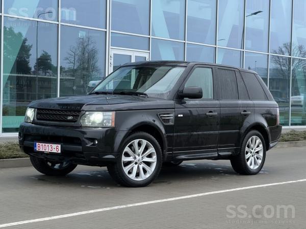 Black Land Rover Range Rover Sport 2011 in Rezekne, with an engine capacity of 3.00 L and mileage of 215 thousand km for 10200 €, photo 2 on AUTOMOTO.COM.LV