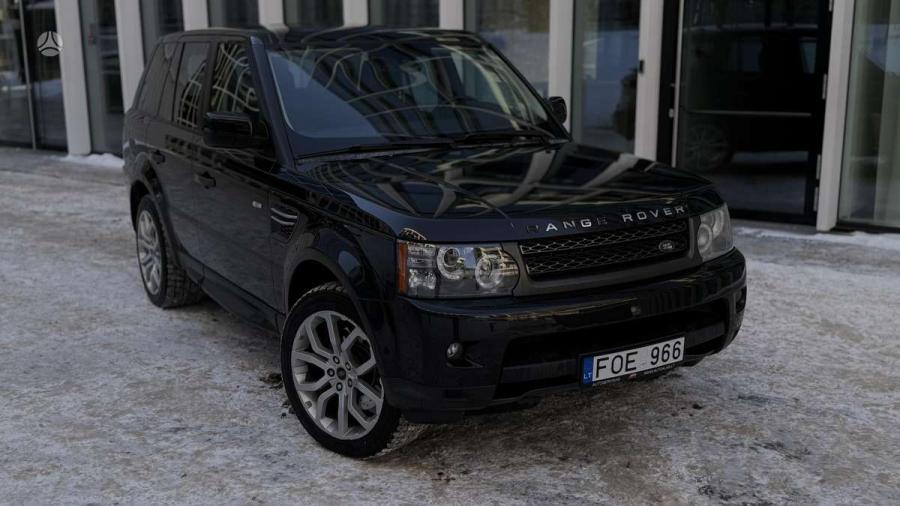 Black Land Rover Range Rover Sport 2011 in Vilnius, with an engine capacity of 2.99 L and mileage of 298 thousand km for 7200 €, photo 2 on AUTOMOTO.COM.LV