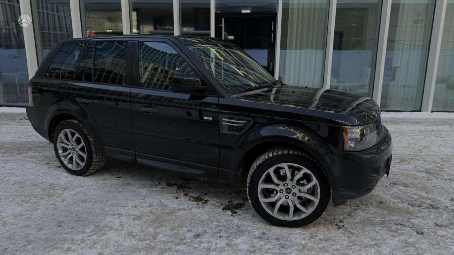 Black Land Rover Range Rover Sport 2011 in Vilnius, with an engine capacity of 2.99 L and mileage of 298 thousand km for 7200 €, photo 3 on AUTOMOTO.COM.LV