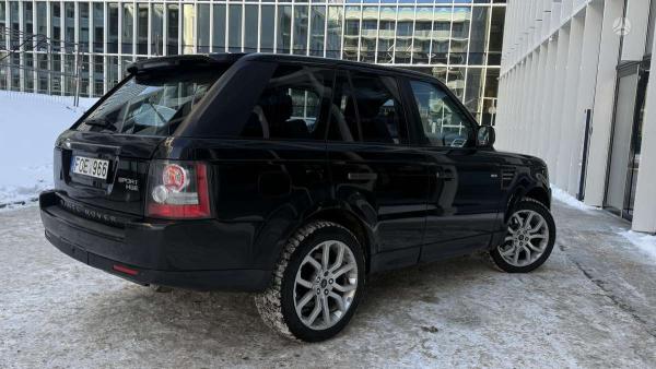 Melns Land Rover Range Rover Sport 2011 Viļņa, ar dzinēja tilpumu 2.99 L un nobraukumu 298 tūkst. km par 7200 €, foto 5 vietnē AUTOMOTO.COM.LV