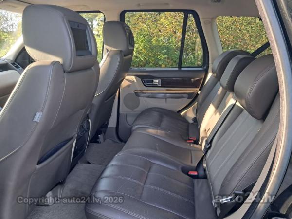 Black Land Rover Range Rover Sport 2011 in Parnu, with an engine capacity of 3.00 L and mileage of 158 thousand km for 11750 €, photo 11 on AUTOMOTO.COM.LV