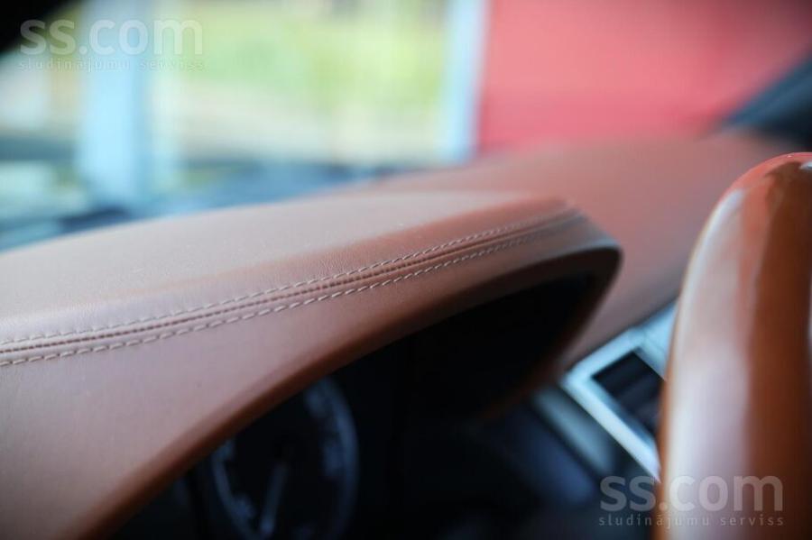 Melns Land Rover Range Rover Sport 2011 Rīga, ar dzinēja tilpumu 3.00 L un nobraukumu 298 tūkst. km par 9995 €, foto 20 vietnē AUTOMOTO.COM.LV