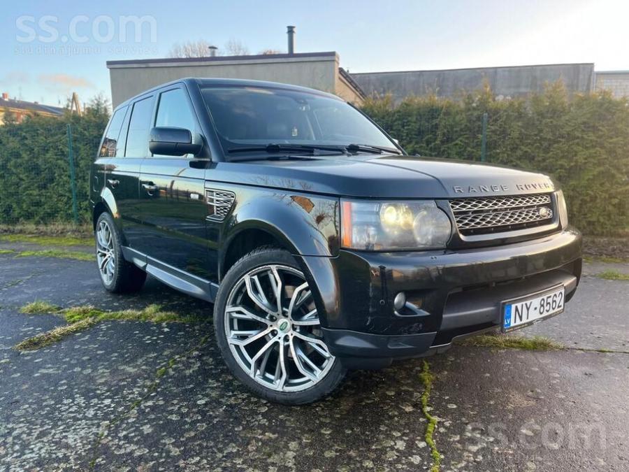 Black Land Rover Range Rover Sport 2012 in Kuldiga, with an engine capacity of 3.00 L and mileage of 307 thousand km for 9990 €, photo 1 on AUTOMOTO.COM.LV