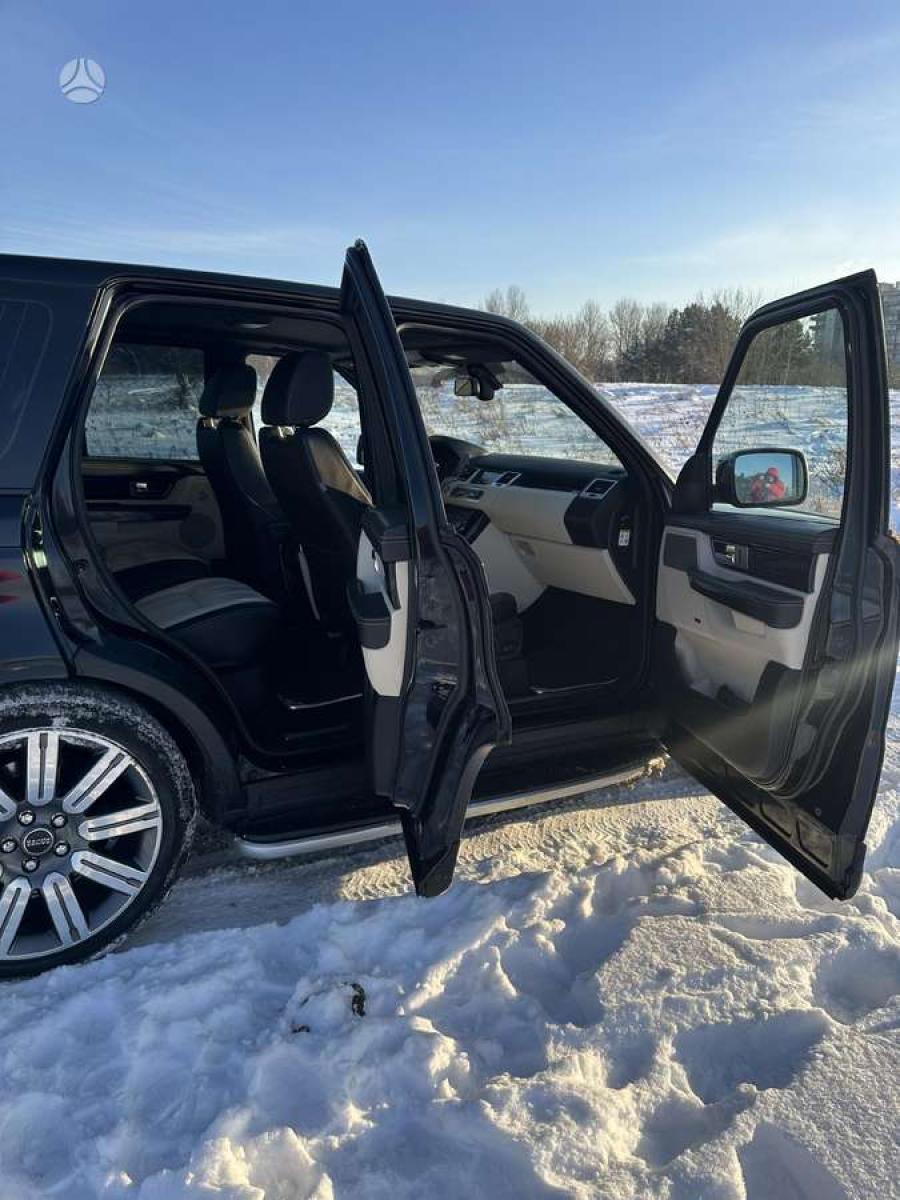 Melns Land Rover Range Rover Sport 2012 Viļņa, ar dzinēja tilpumu 2.99 L un nobraukumu 169 tūkst. km par 11700 €, foto 7 vietnē AUTOMOTO.COM.LV