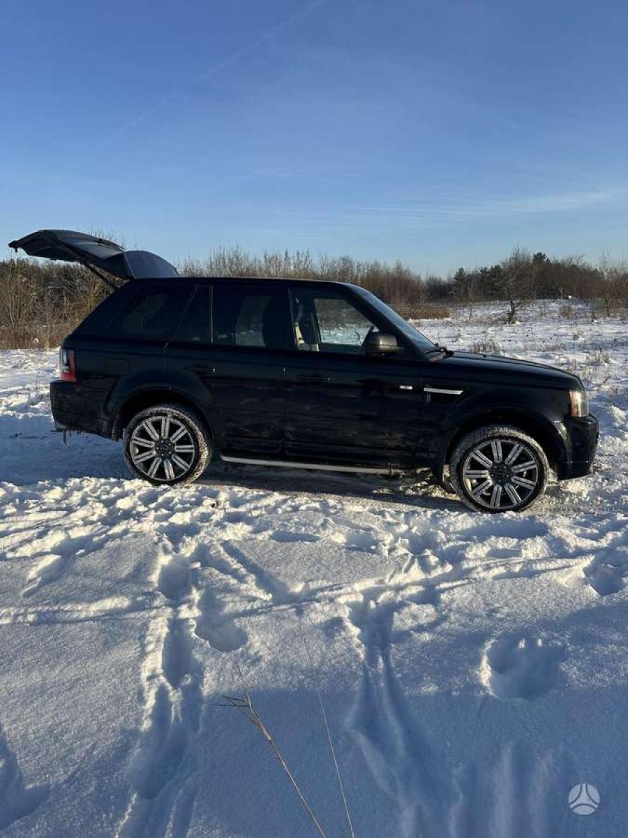 Melns Land Rover Range Rover Sport 2012 Viļņa, ar dzinēja tilpumu 2.99 L un nobraukumu 169 tūkst. km par 11700 €, foto 8 vietnē AUTOMOTO.COM.LV