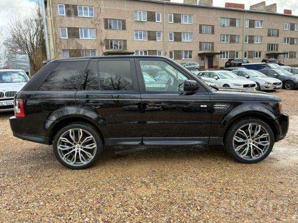 Melns Land Rover Range Rover Sport 2012 Kuldīga, ar dzinēja tilpumu 3.00 L un nobraukumu 307 tūkst. km par 8290 €, foto 4 vietnē AUTOMOTO.COM.LV