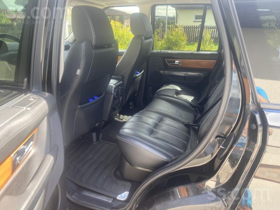 Melns Land Rover Range Rover Sport 2012 Rīga, ar dzinēja tilpumu 3.00 L un nobraukumu 274 tūkst. km par 10100 €, foto 9 vietnē AUTOMOTO.COM.LV