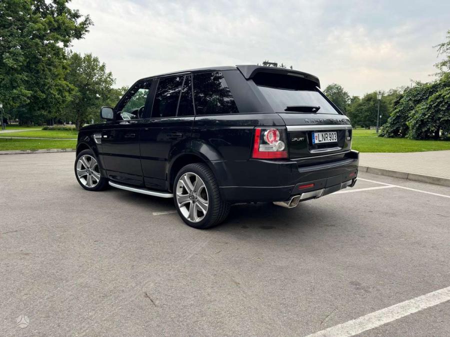 Melns Land Rover Range Rover Sport 2012 Šilutė, ar dzinēja tilpumu 2.99 L un nobraukumu 163 tūkst. km par 13900 €, foto 7 vietnē AUTOMOTO.COM.LV
