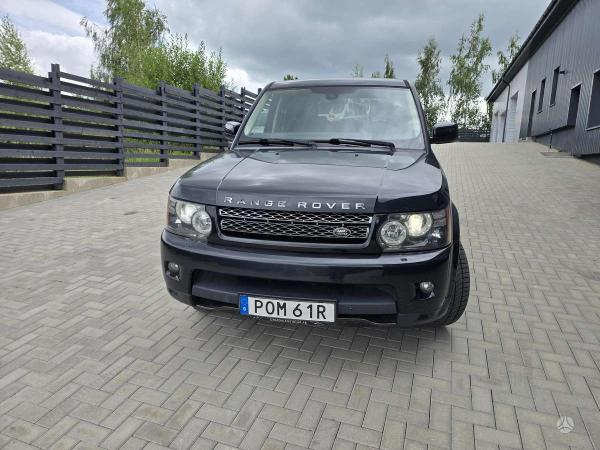 Black Land Rover Range Rover Sport 2012 in Telschi, with an engine capacity of 2.99 L and mileage of 260 thousand km for 6999 €, photo 4 on AUTOMOTO.COM.LV