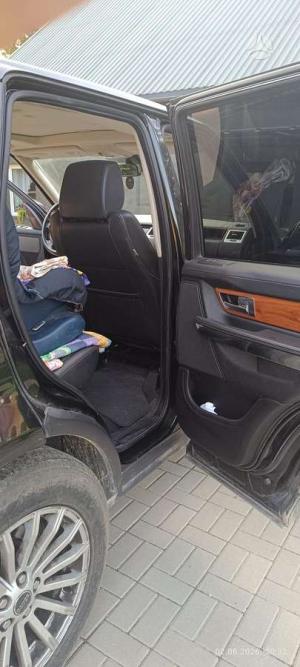 Melns Land Rover Range Rover Sport 2012 Skaudvilė, ar dzinēja tilpumu 3.00 L un nobraukumu 190 tūkst. km par 9500 €, foto 24 vietnē AUTOMOTO.COM.LV