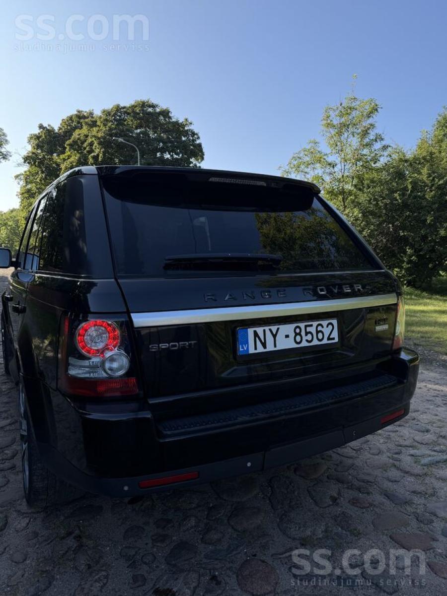 Melns Land Rover Range Rover Sport 2012 Liepāja, ar dzinēja tilpumu 3.00 L un nobraukumu 316 tūkst. km par 9600 €, foto 11 vietnē AUTOMOTO.COM.LV