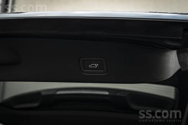 Melns Land Rover Range Rover Sport 2012 Rīga, ar dzinēja tilpumu 3.00 L un nobraukumu 317 tūkst. km par 8500 €, foto 10 vietnē AUTOMOTO.COM.LV