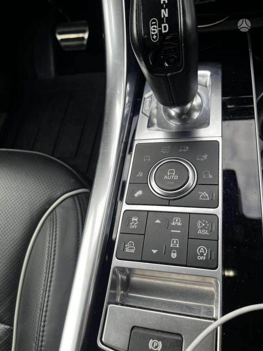 Melns Land Rover Range Rover Sport 2013 Palanga, ar dzinēja tilpumu 2.99 L un nobraukumu 215 tūkst. km par 16500 €, foto 19 vietnē AUTOMOTO.COM.LV