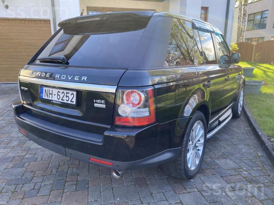 Melns Land Rover Range Rover Sport 2013 Rīga, ar dzinēja tilpumu 3.00 L un nobraukumu 199 tūkst. km par 9700 €, foto 3 vietnē AUTOMOTO.COM.LV