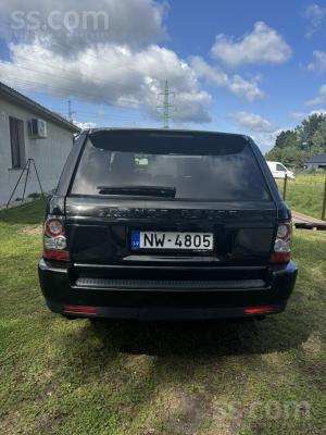 Melns Land Rover Range Rover Sport 2013 Rīga, ar dzinēja tilpumu 3.00 L un nobraukumu 227 tūkst. km par 15200 €, foto 10 vietnē AUTOMOTO.COM.LV