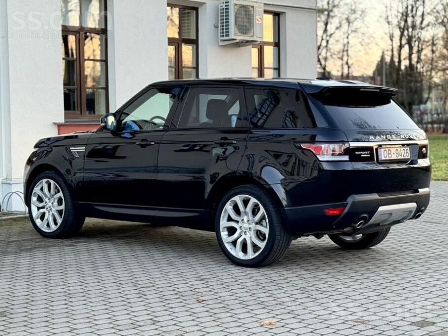 Black Land Rover Range Rover Sport 2014 in Jelgava, with an engine capacity of 3.00 L and mileage of 185 thousand km for 17900 €, photo 12 on AUTOMOTO.COM.LV