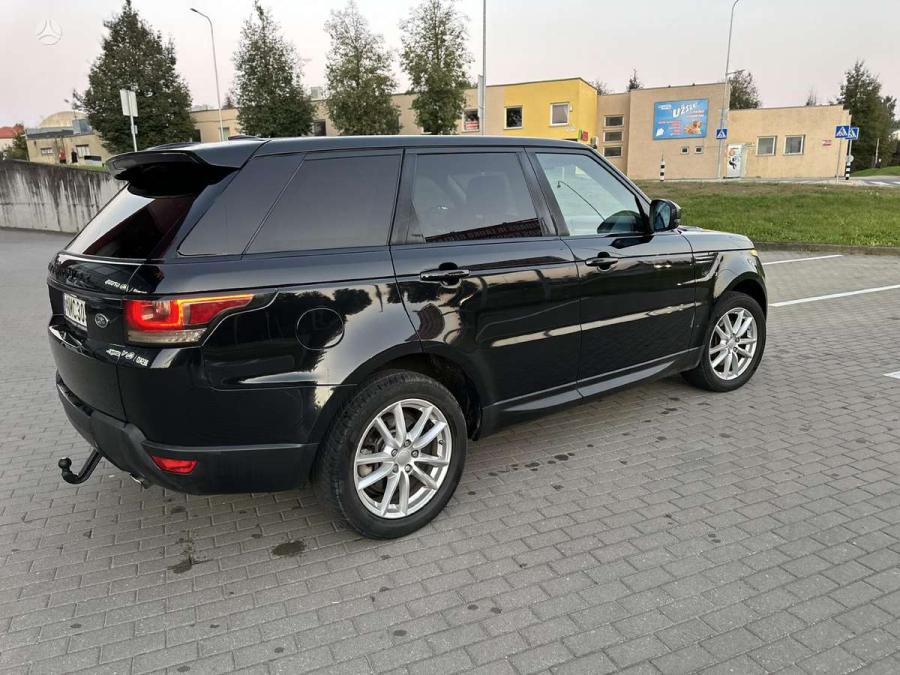 Melns Land Rover Range Rover Sport 2014 Utena, ar dzinēja tilpumu 2.99 L un nobraukumu 190 tūkst. km par 12650 €, foto 2 vietnē AUTOMOTO.COM.LV