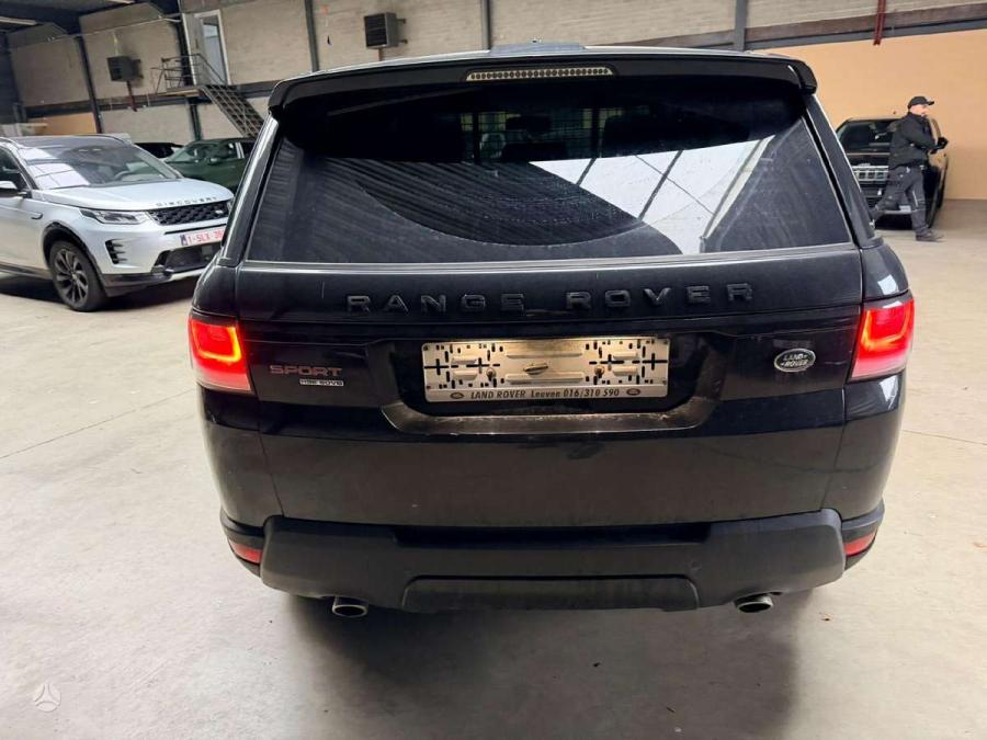 Melns Land Rover Range Rover Sport 2014 Šauļi, ar dzinēja tilpumu 2.99 L un nobraukumu 250 tūkst. km par 12950 €, foto 5 vietnē AUTOMOTO.COM.LV