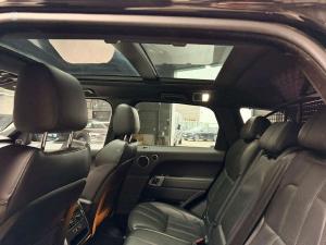 Melns Land Rover Range Rover Sport 2014 Šauļi, ar dzinēja tilpumu 2.99 L un nobraukumu 250 tūkst. km par 12950 €, foto 7 vietnē AUTOMOTO.COM.LV