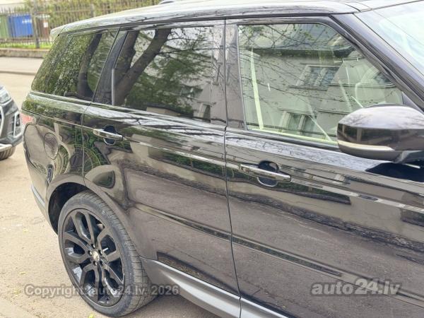 Black Land Rover Range Rover Sport 2014 in Tallinn, with an engine capacity of 3.00 L and mileage of 177 thousand km for 16000 €, photo 7 on AUTOMOTO.COM.LV