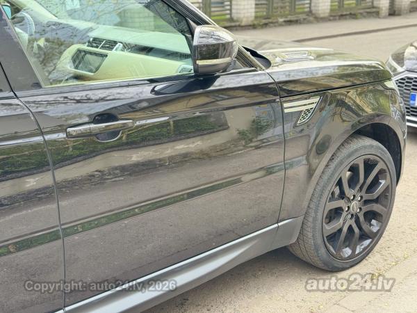 Black Land Rover Range Rover Sport 2014 in Tallinn, with an engine capacity of 3.00 L and mileage of 177 thousand km for 16000 €, photo 8 on AUTOMOTO.COM.LV