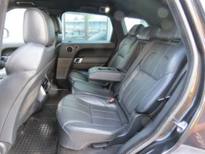 Melns Land Rover Range Rover Sport 2014 Rīga, ar dzinēja tilpumu 3.00 L un nobraukumu 240 tūkst. km par 18500 €, foto 18 vietnē AUTOMOTO.COM.LV
