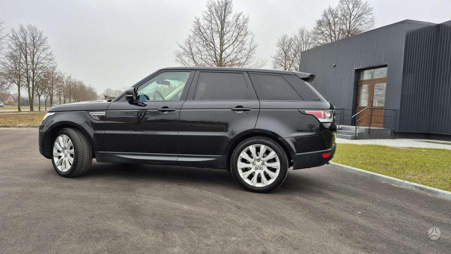 Melns Land Rover Range Rover Sport 2014 Šilutė, ar dzinēja tilpumu 3.00 L un nobraukumu 298 tūkst. km par 12999 €, foto 3 vietnē AUTOMOTO.COM.LV