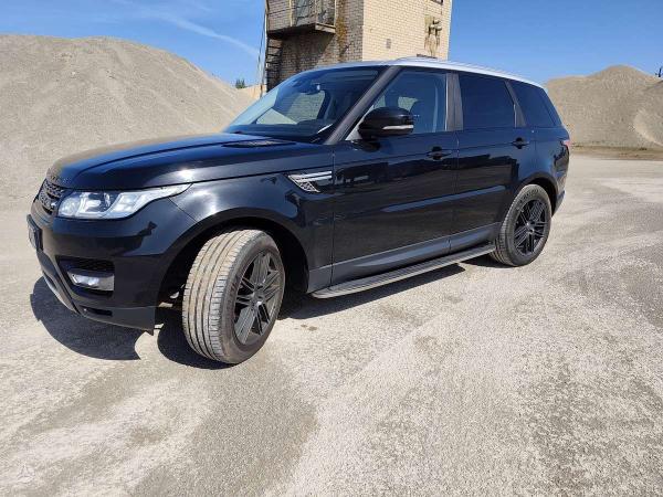 Black Land Rover Range Rover Sport 2014 in Kalvarija, with an engine capacity of 2.99 L and mileage of 346 thousand km for 10000 €, photo 5 on AUTOMOTO.COM.LV