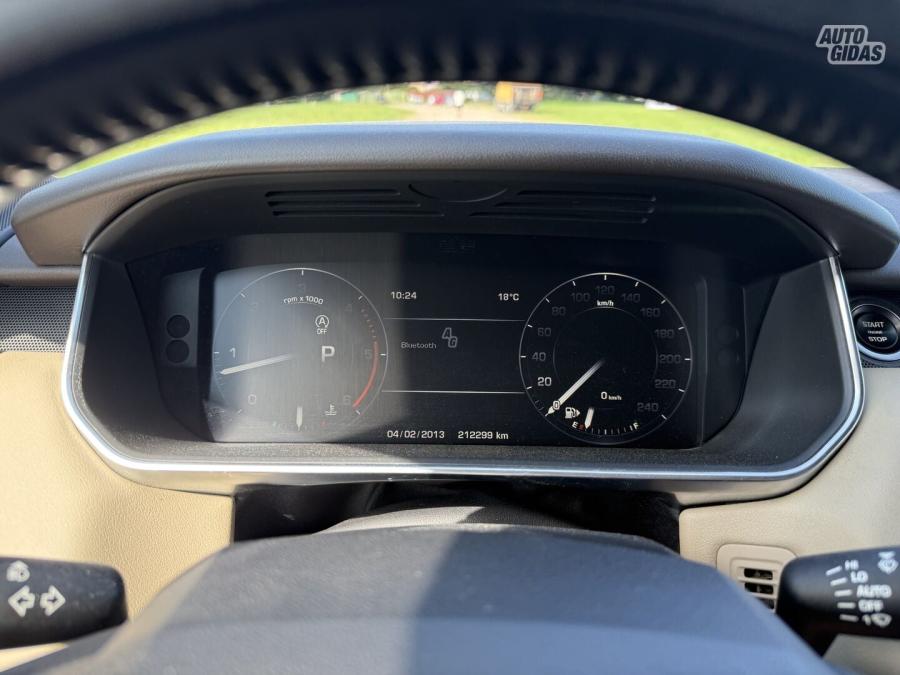 Melns Land Rover Range Rover Sport 2014 Viļņa, ar dzinēja tilpumu 3.00 L un nobraukumu 212 tūkst. km par 14000 €, foto 12 vietnē AUTOMOTO.COM.LV