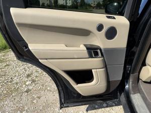 Melns Land Rover Range Rover Sport 2014 Viļņa, ar dzinēja tilpumu 3.00 L un nobraukumu 212 tūkst. km par 14000 €, foto 19 vietnē AUTOMOTO.COM.LV