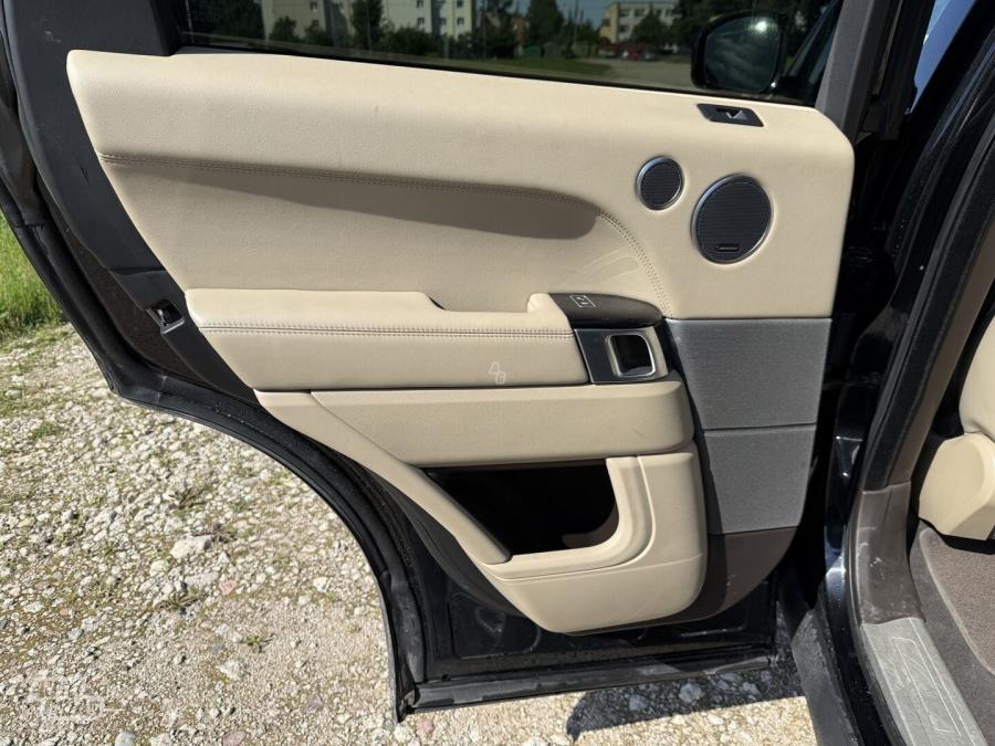 Melns Land Rover Range Rover Sport 2014 Viļņa, ar dzinēja tilpumu 3.00 L un nobraukumu 212 tūkst. km par 14000 €, foto 19 vietnē AUTOMOTO.COM.LV