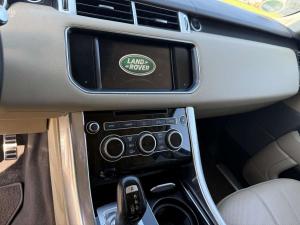 Melns Land Rover Range Rover Sport 2014 Viļņa, ar dzinēja tilpumu 2.99 L un nobraukumu 212 tūkst. km par 14000 €, foto 18 vietnē AUTOMOTO.COM.LV