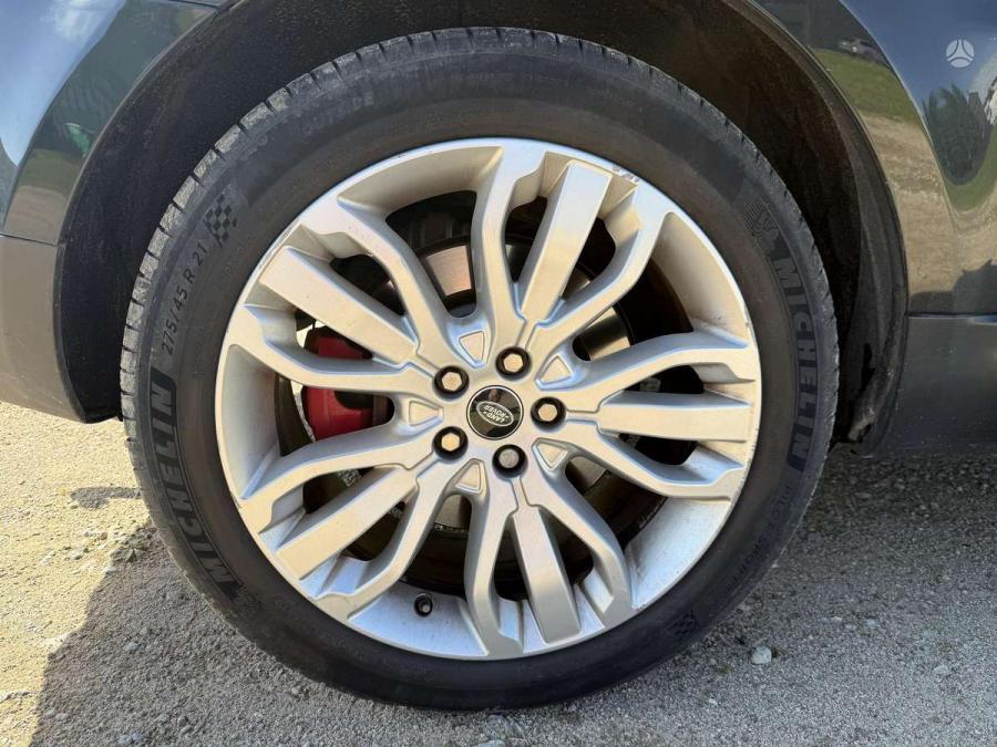 Melns Land Rover Range Rover Sport 2014 Viļņa, ar dzinēja tilpumu 2.99 L un nobraukumu 212 tūkst. km par 14000 €, foto 31 vietnē AUTOMOTO.COM.LV