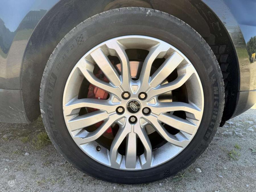 Melns Land Rover Range Rover Sport 2014 Viļņa, ar dzinēja tilpumu 2.99 L un nobraukumu 212 tūkst. km par 14000 €, foto 32 vietnē AUTOMOTO.COM.LV