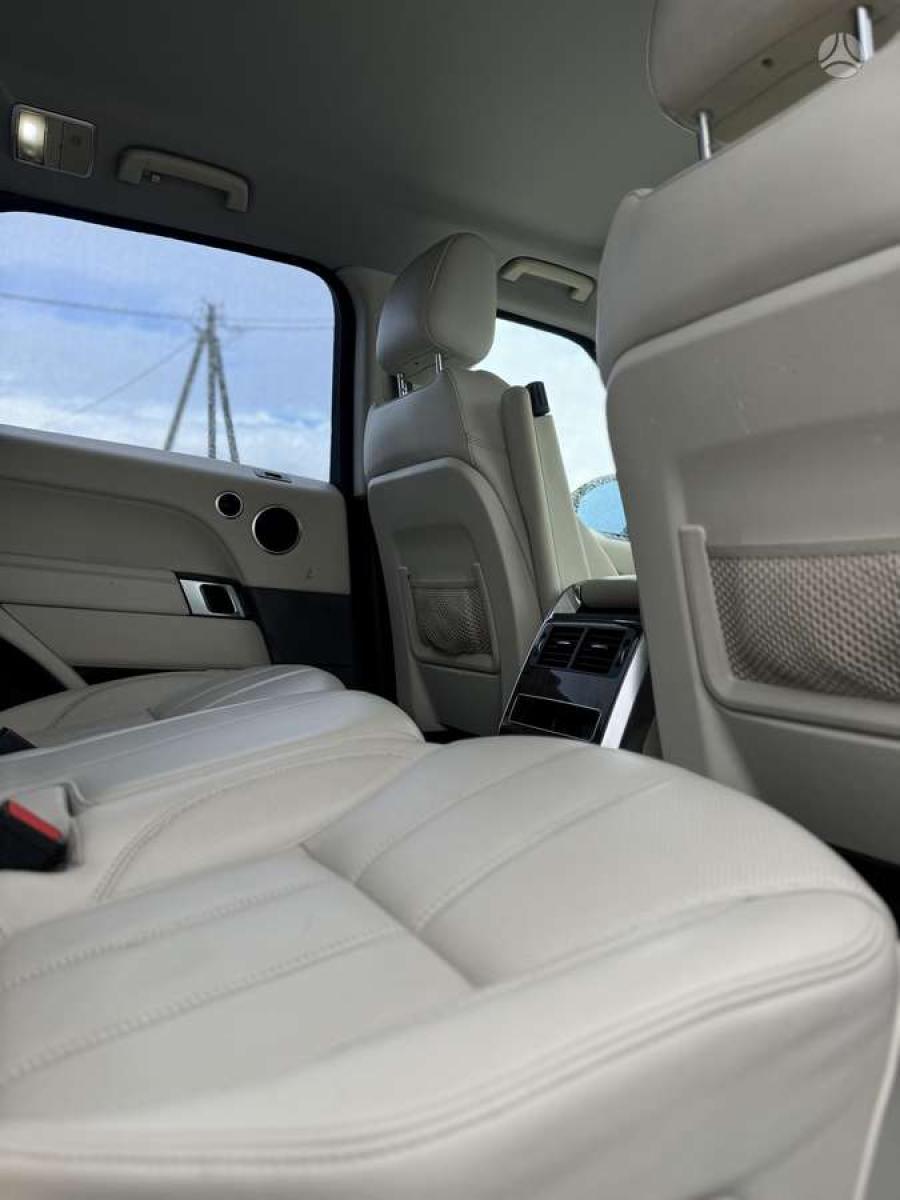 Melns Land Rover Range Rover Sport 2014 Kauņa, ar dzinēja tilpumu 2.99 L un nobraukumu 290 tūkst. km par 11999 €, foto 11 vietnē AUTOMOTO.COM.LV