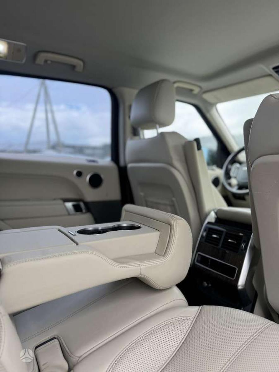 Melns Land Rover Range Rover Sport 2014 Kauņa, ar dzinēja tilpumu 2.99 L un nobraukumu 290 tūkst. km par 11999 €, foto 14 vietnē AUTOMOTO.COM.LV
