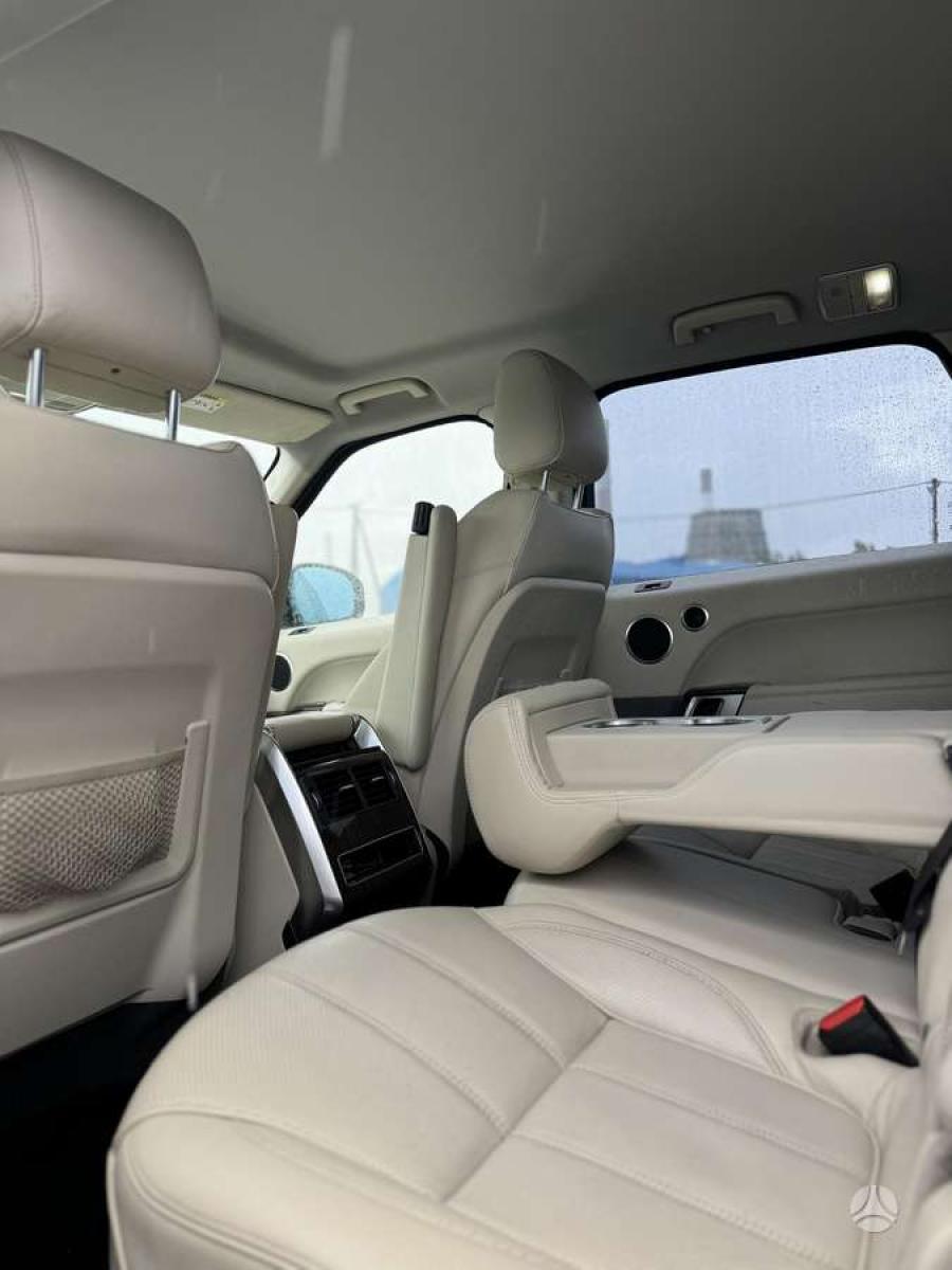 Melns Land Rover Range Rover Sport 2014 Kauņa, ar dzinēja tilpumu 2.99 L un nobraukumu 290 tūkst. km par 11999 €, foto 22 vietnē AUTOMOTO.COM.LV