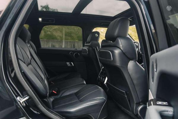 Melns Land Rover Range Rover Sport 2014 Viļņa, ar dzinēja tilpumu 4.37 L un nobraukumu 195 tūkst. km par 12000 €, foto 7 vietnē AUTOMOTO.COM.LV